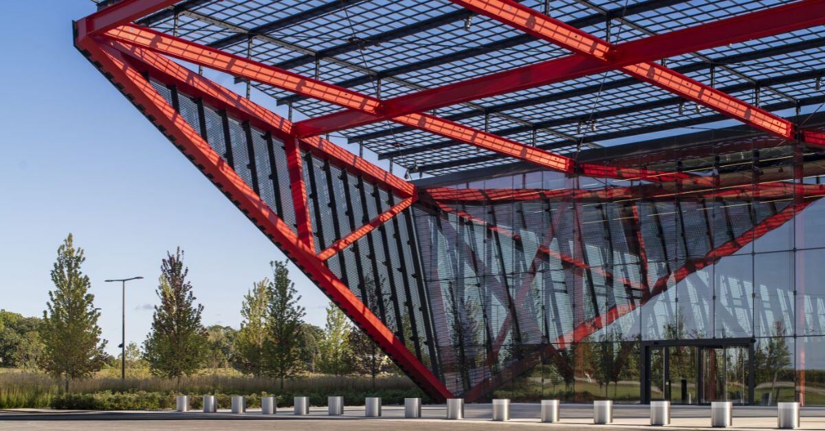 Steel in contemporary Architecture: innovation, versatility, and ...